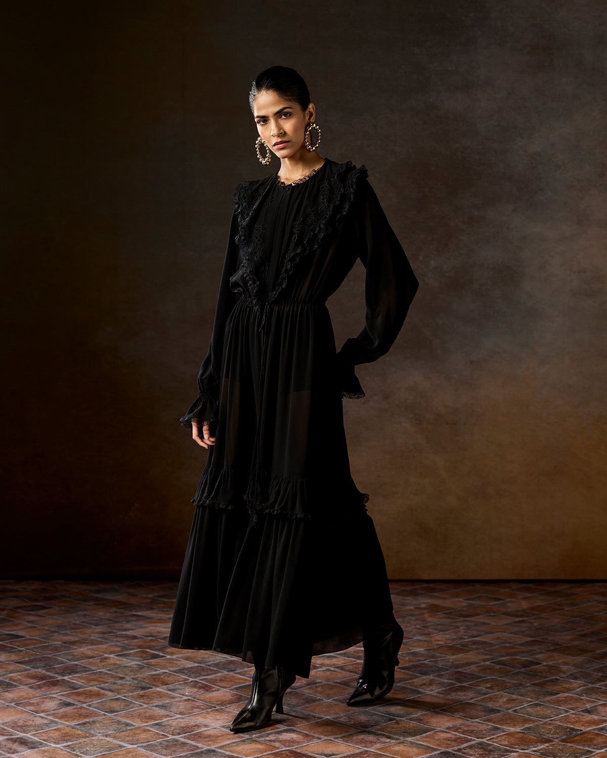 Maisie Black Ruffle Dress – Talitha